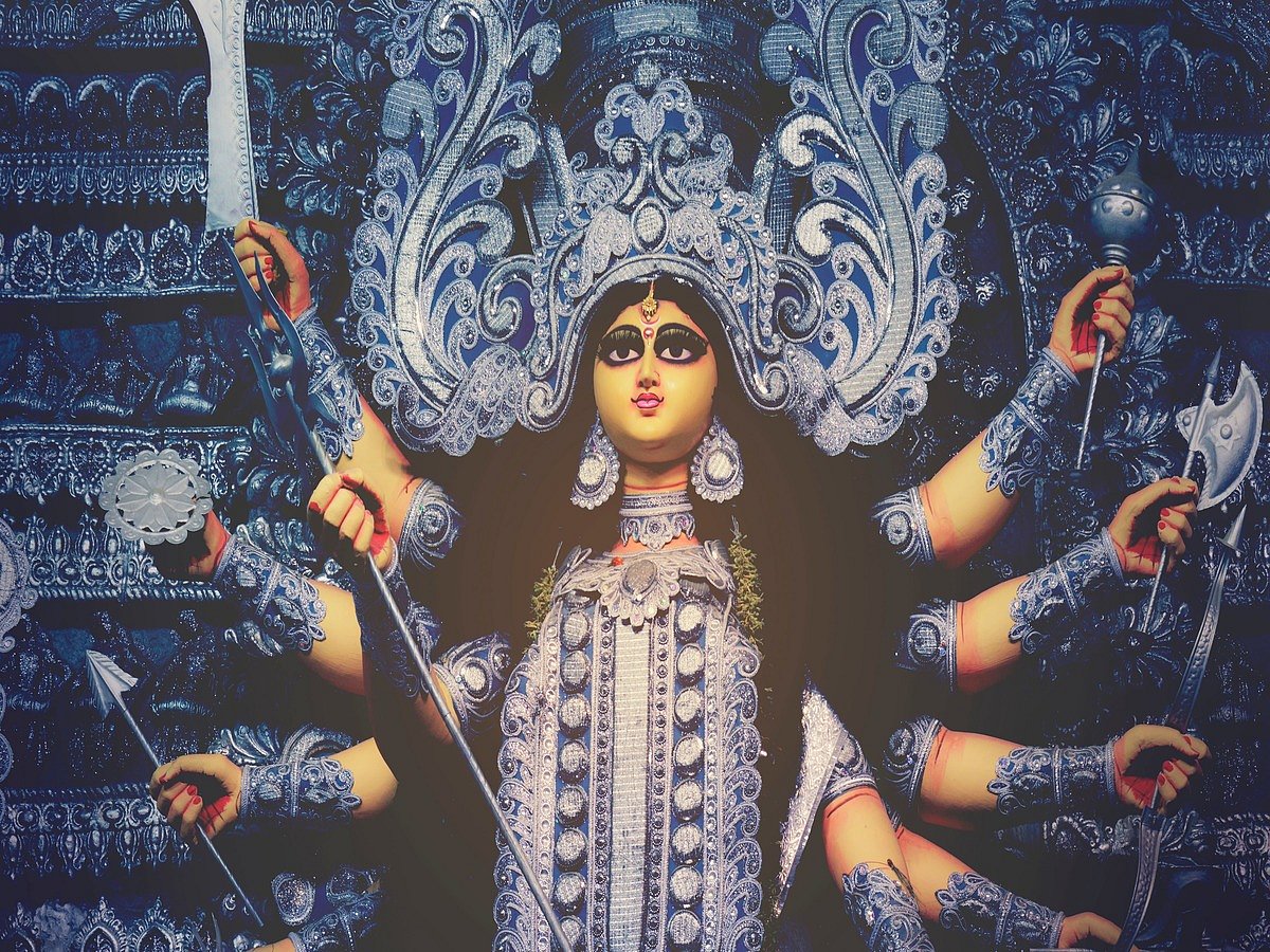 Navratri 2021: 9 Colours of Navratri and Their Significance. Date Wise ...