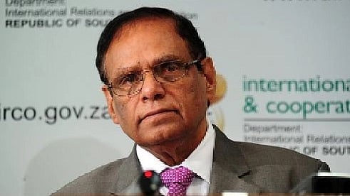 Indian-Origin Anti-Apartheid Hero Ebrahim Ebrahim Dies at 84