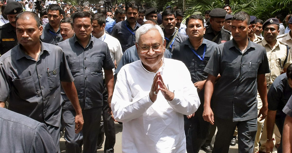 Nitish Draws Flak From BJP Over Warrant Against New Law Min in ...