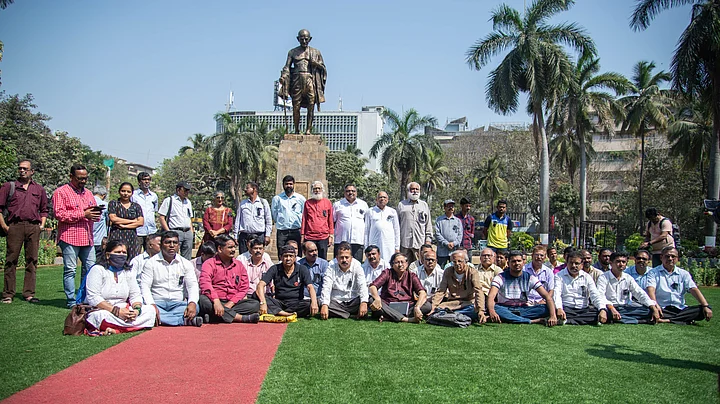 In Photos: Mumbai Journalists Hold Protest Against Shashikant Warishe's ...