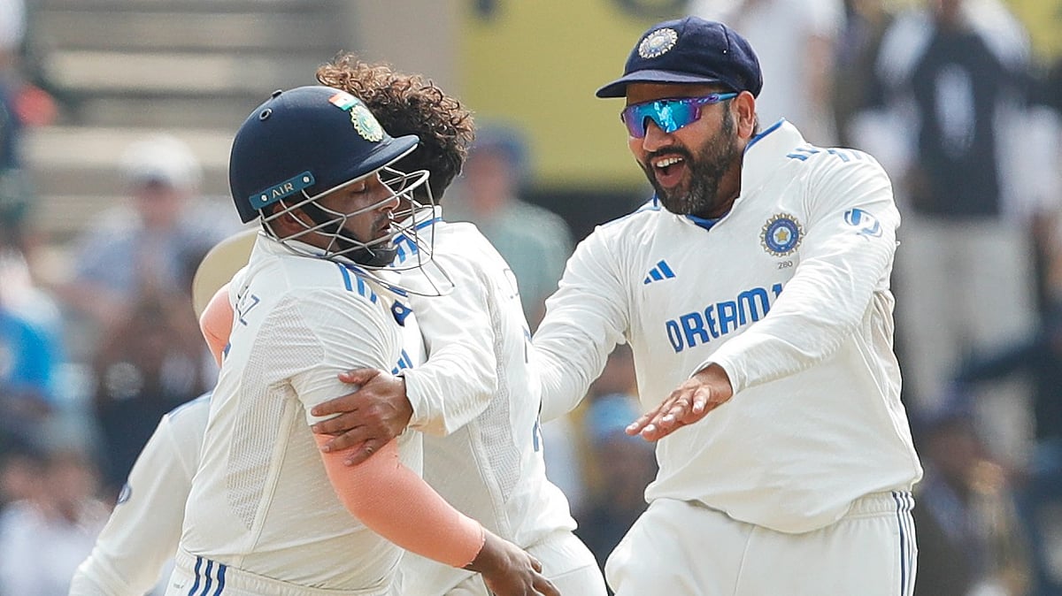 ‘Oye, Hero Nahi Banne Ka’: Rohit Warns Sarfaraz, Scolds Him for ...