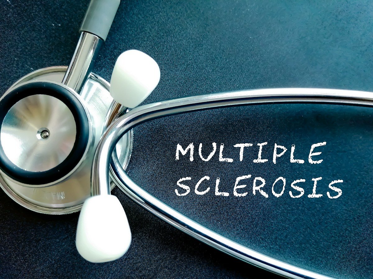 World Multiple Sclerosis Day: Know the Early Signs & Symptoms Of the ...