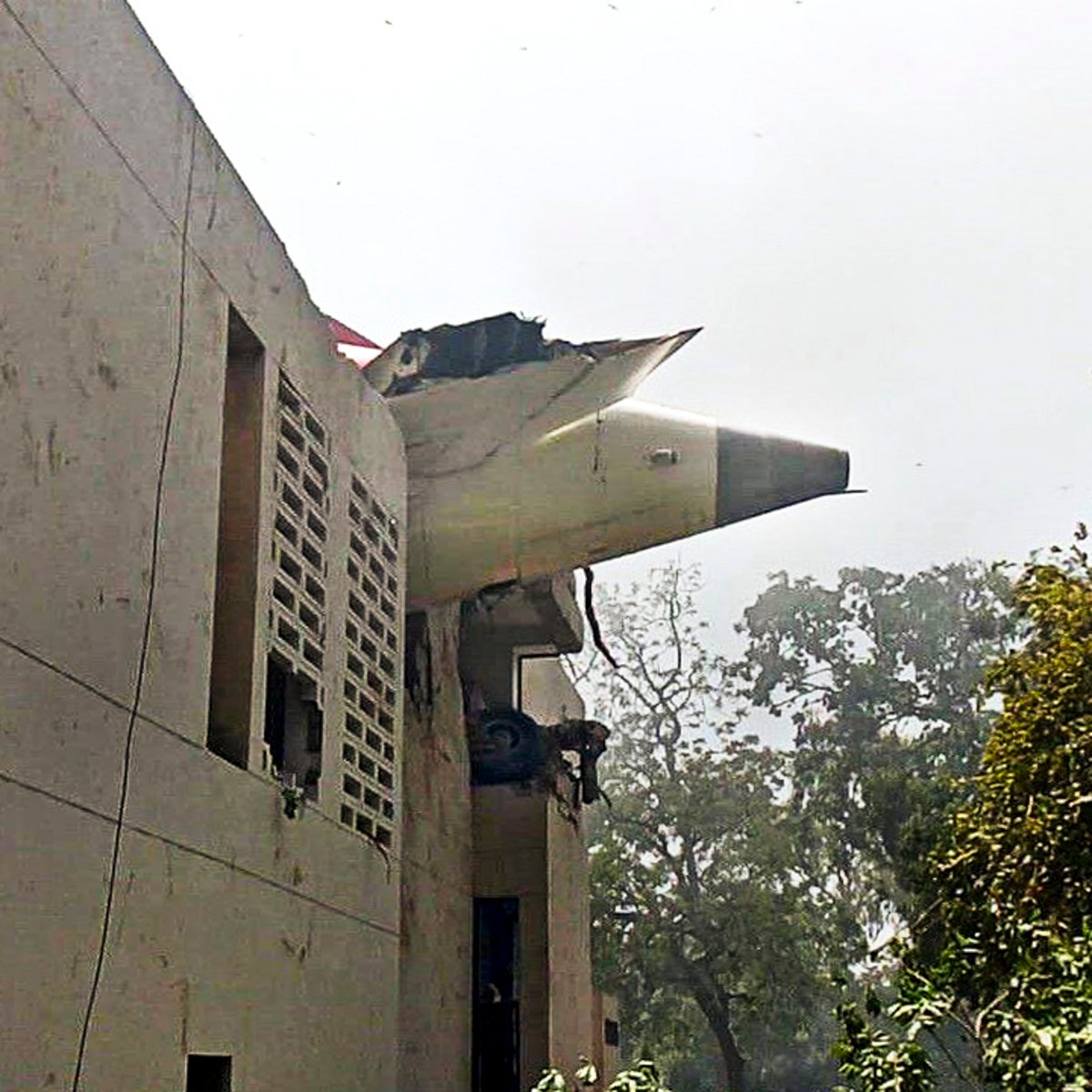 Air India Plane Crash: Airline Confirms 241 Fatalities, 1 Passenger ...