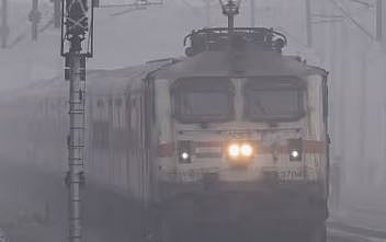 ട്രെയിൻ അറിഞ്ഞ് ടിക്കറ്റ് എടുത്തില്ലെങ്കിൽ കീശ ചോരും|Train ticket