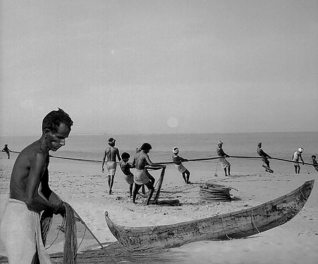 From Thumba to the Moon: A coffee table book by 3 scientists traces ...