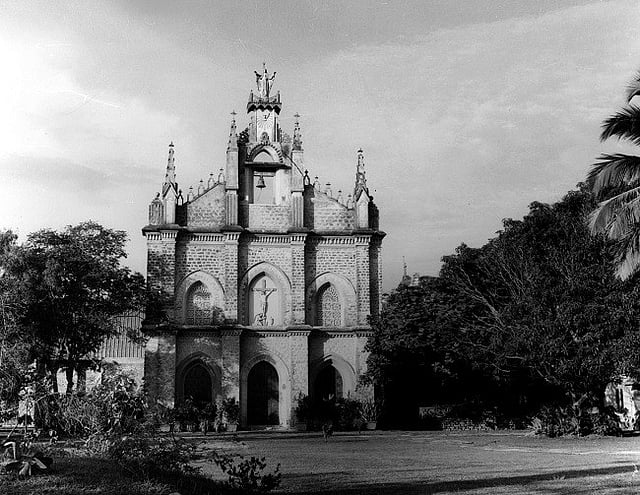 From Thumba to the Moon: A coffee table book by 3 scientists traces ...