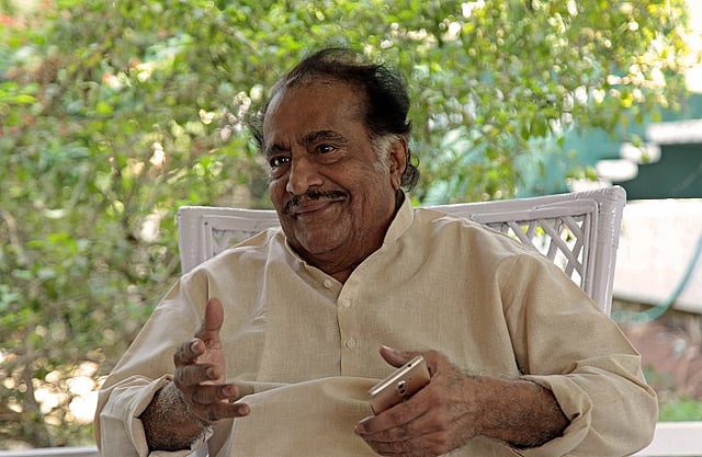 Meet Thomas Berly who played hero in 1953 Mollywood film, Mexican roles ...