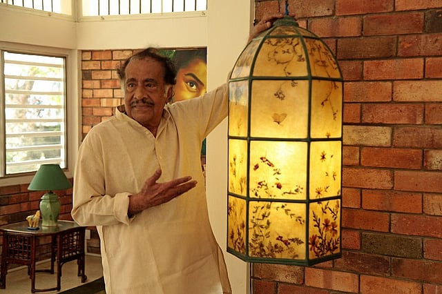 Meet Thomas Berly who played hero in 1953 Mollywood film, Mexican roles ...