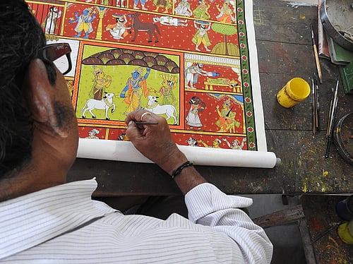 From scrolls to masks: How Telangana's 400-yr-old Cheriyal paintings ...
