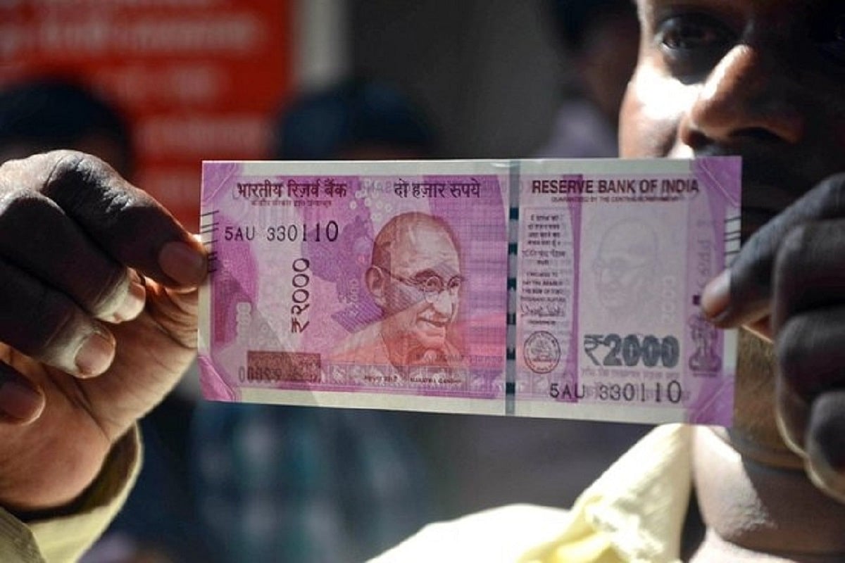 Delhi HC dismisses PIL against RBI, SBI allowing Rs 2K note exchange ...