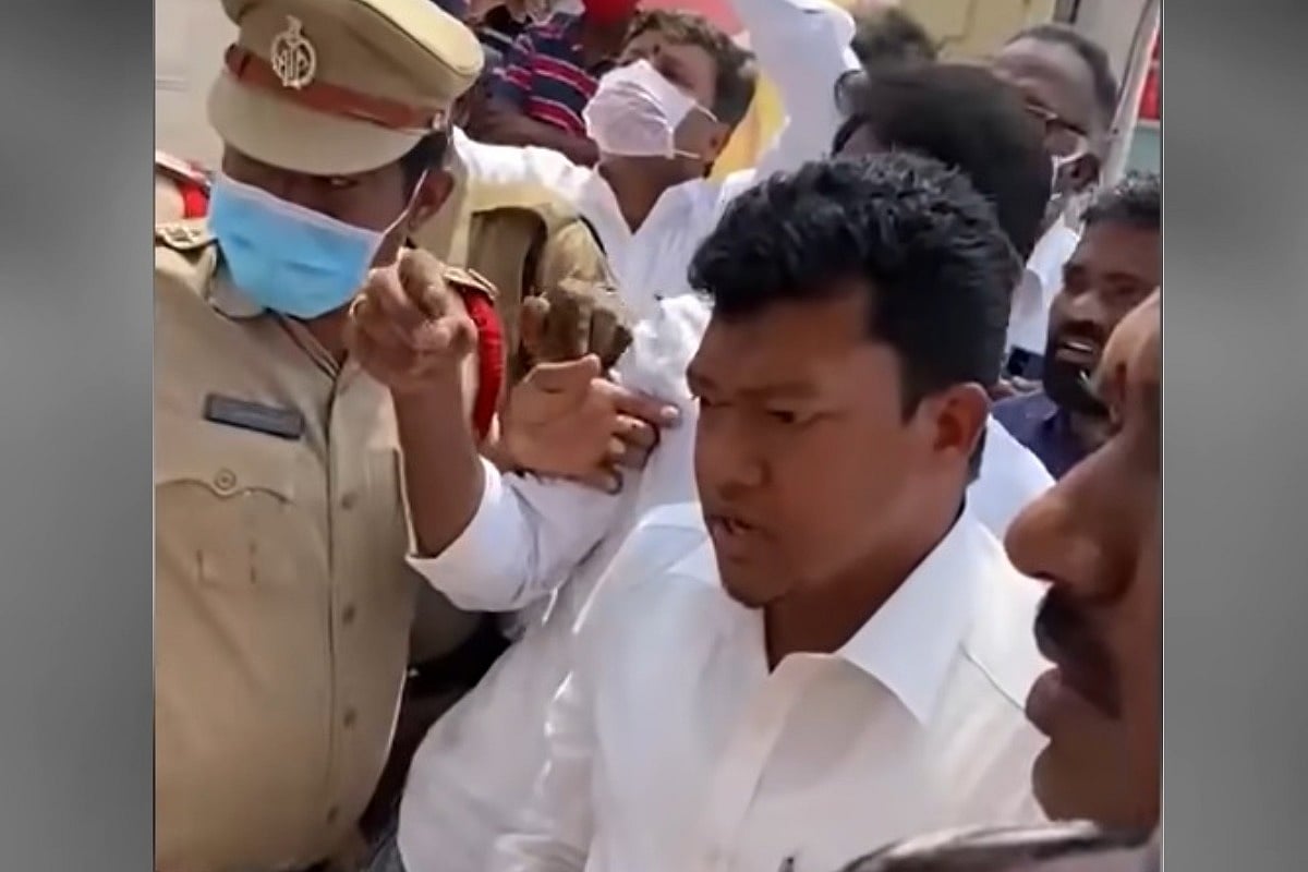 AP police officers' body seeks apology from Minister who abused cop in ...