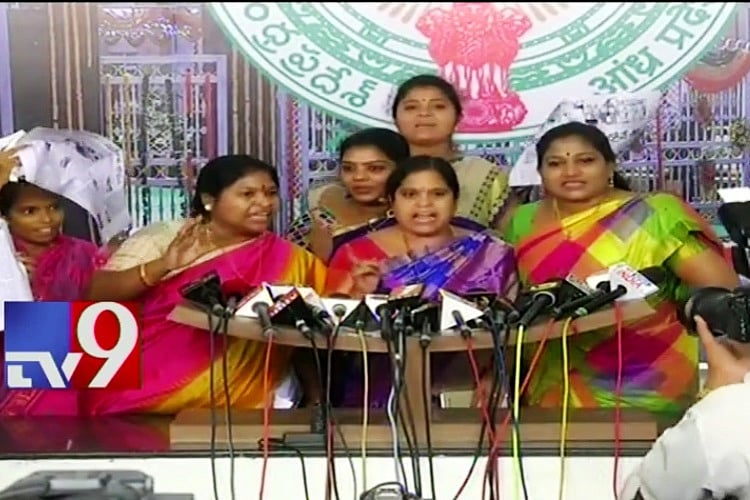 Andhra Assembly sees high drama, TDP and YSRCP leaders clash at media point