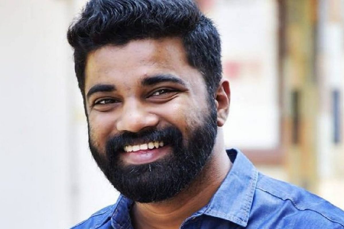 Controversy erupts after Kerala SFI leader ‘passes’ exams without taking it
