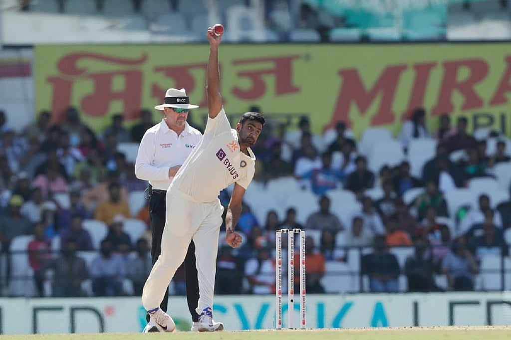 Ind vs Aus: Ashwin becomes 9th bowler to scalp 450 wickets in Test cricket