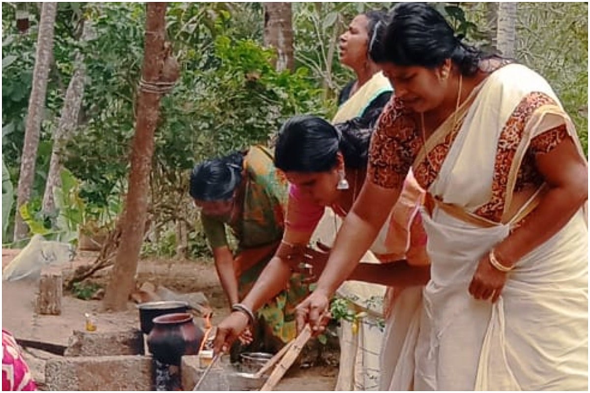 Kerala’s Attukal Pongala held at devotees’ homes this year due to pandemic