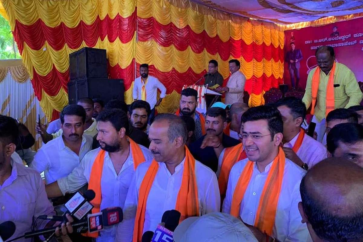 BJP leaders in Bengaluru share stage with absconding history-sheeter