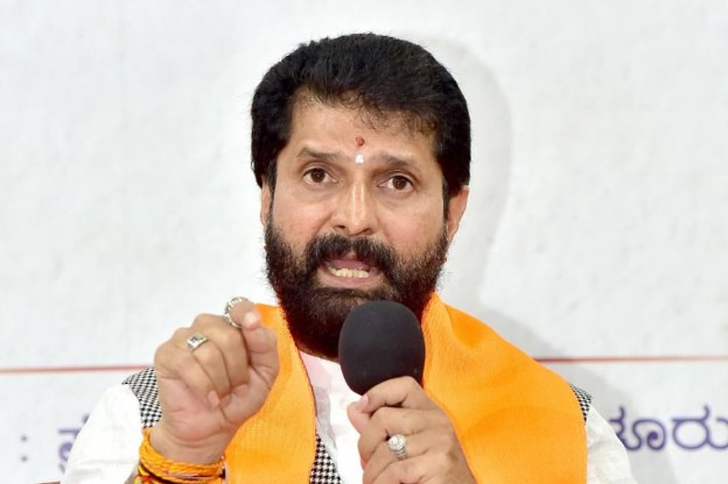 BJP MLC CT Ravi arrested for allegedly abusing Minister Lakshmi Hebbalkar