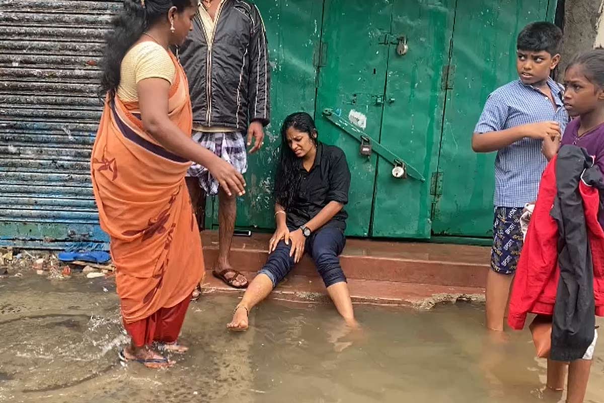 Chennai woman falls into open manhole, video shows people pulling her out