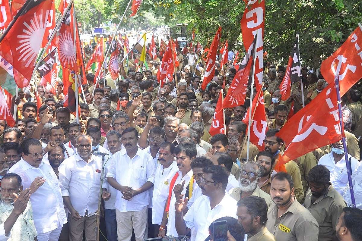 'Ban Ola, Uber and other app-based services': Auto drivers protest in ...