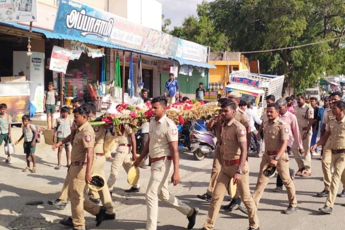 TN Dalits denied access to burial ground protest on highway with dead body