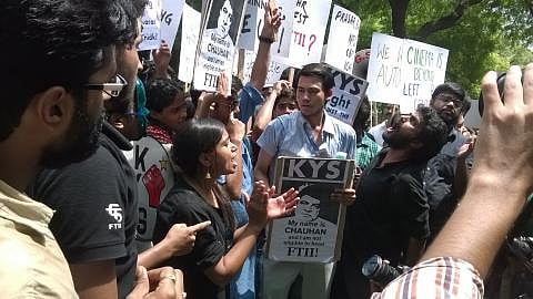 Five Reasons why FTII students should end their strike