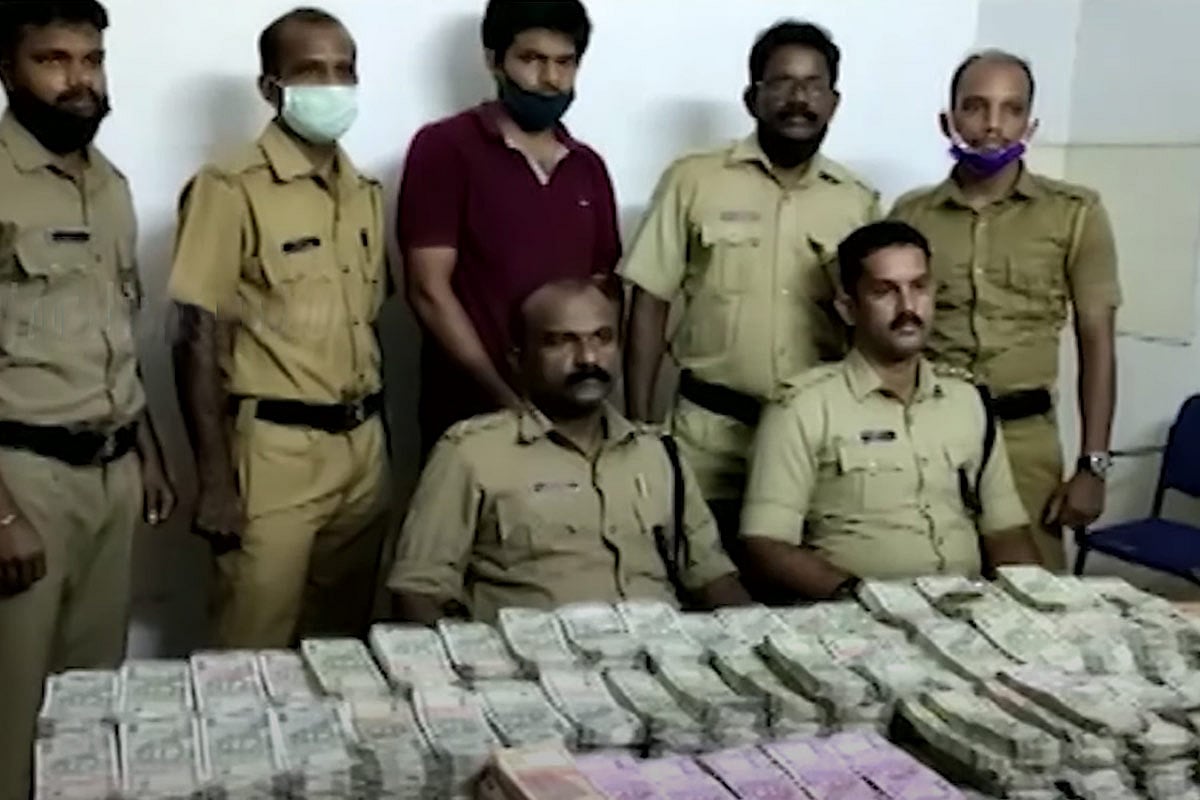 Rs 2.87 crore hawala money seized from Kasaragod in Kerala