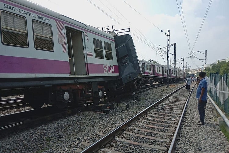 Hyderabad train collision: Rescued loco pilot on ventilator, in ...