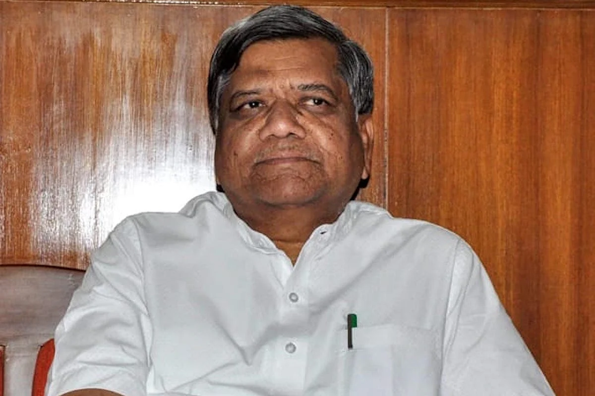 Former Karnataka CM Jagadish Shettar joins Congress after quitting BJP Former Karnataka CM Jagadish Shettar joins Congress after quitting BJP
