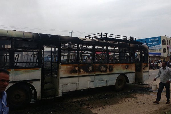 Demanding a new district, angry mob sets on fire buses and vehicles in ...