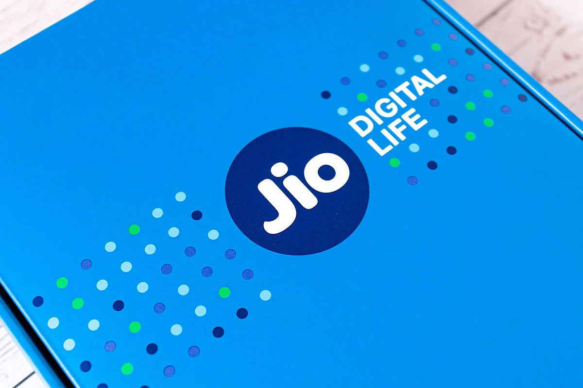 Reliance Jio profit nearly triples to Rs 2,520 crore in Q1 Reliance Jio profit nearly triples to Rs 2,520 crore in Q1