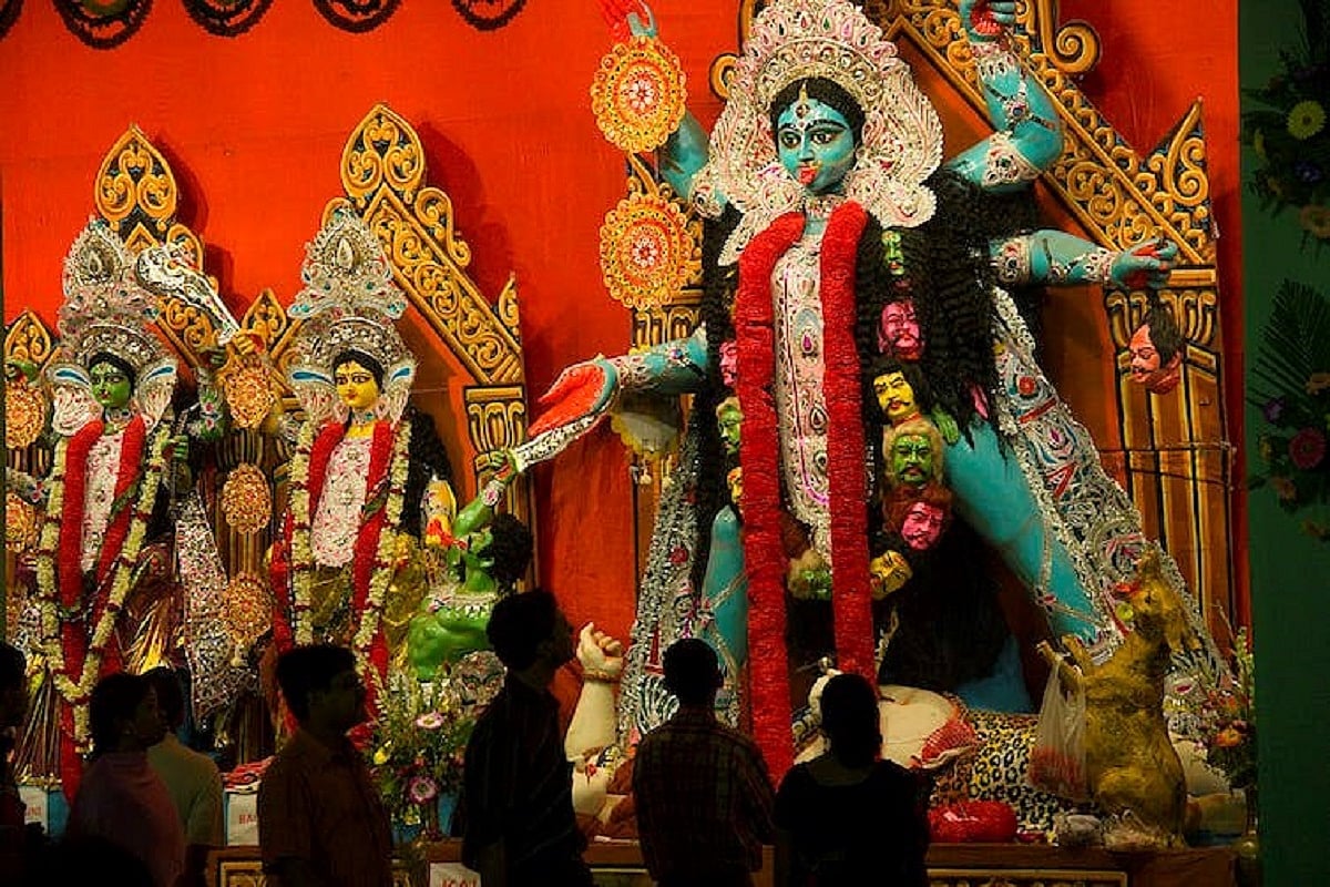 From Kali to Mary to Neopagan goddesses, religions revere motherhood in ...