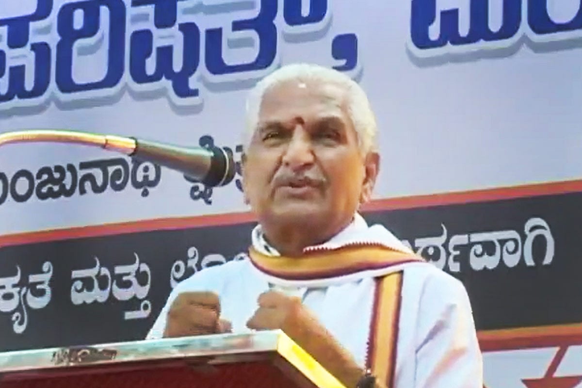 Karnataka RSS leader says national flag can be replaced by saffron flag ...