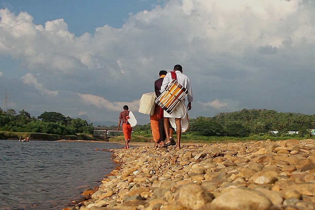 Keralites and the penchant for using caste surnames