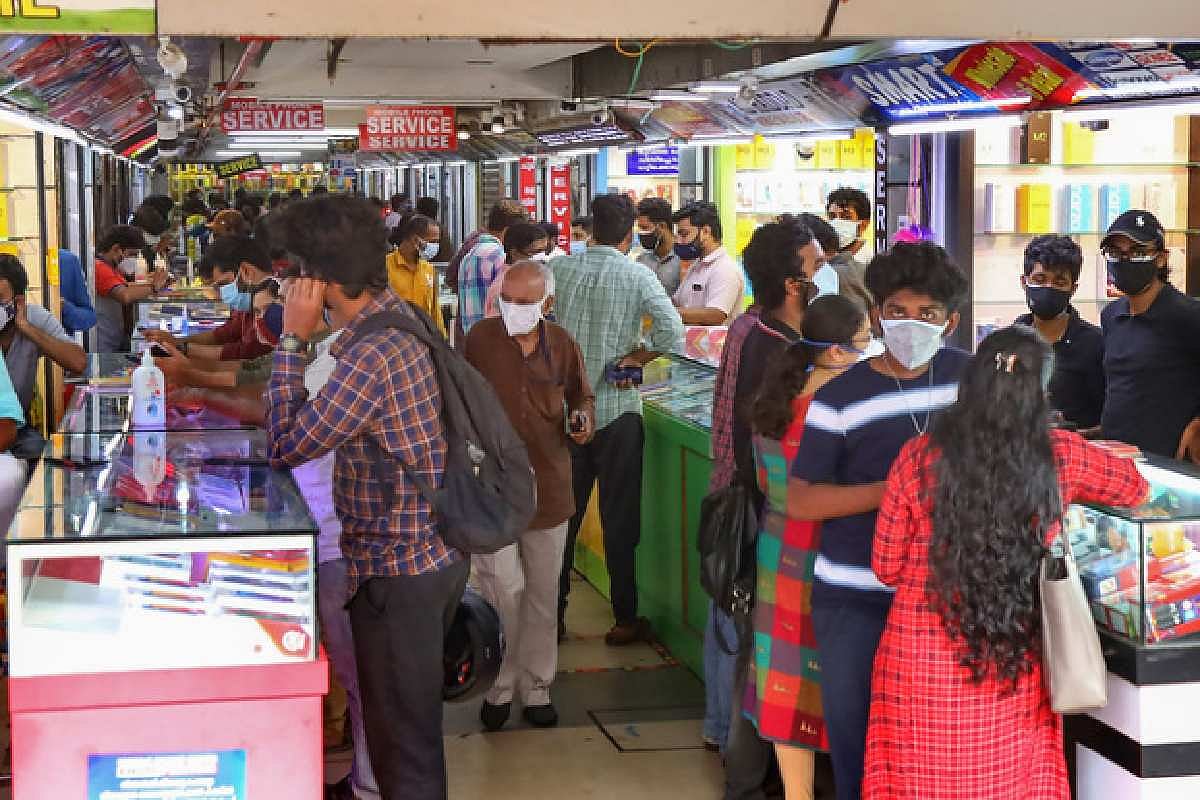 Bengaluru's SP Road market featured in US Notorious Markets List for ...