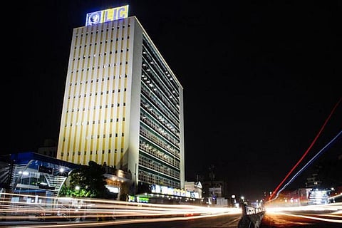 LIC