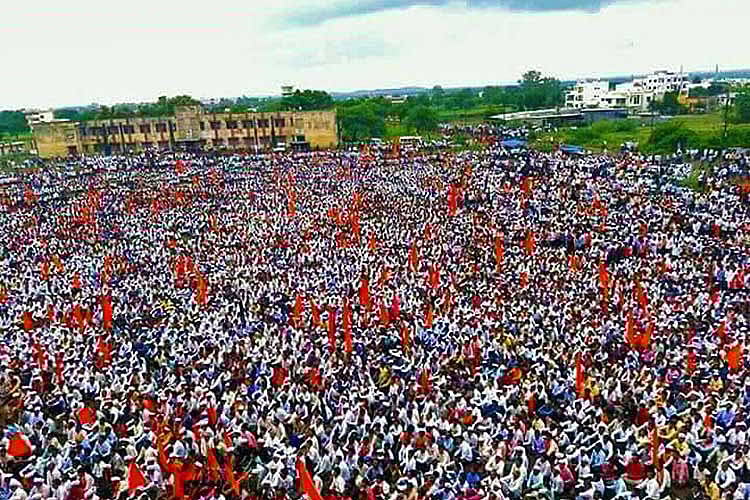Thousands of Lingayats gather in Karnataka, demand independent religion ...