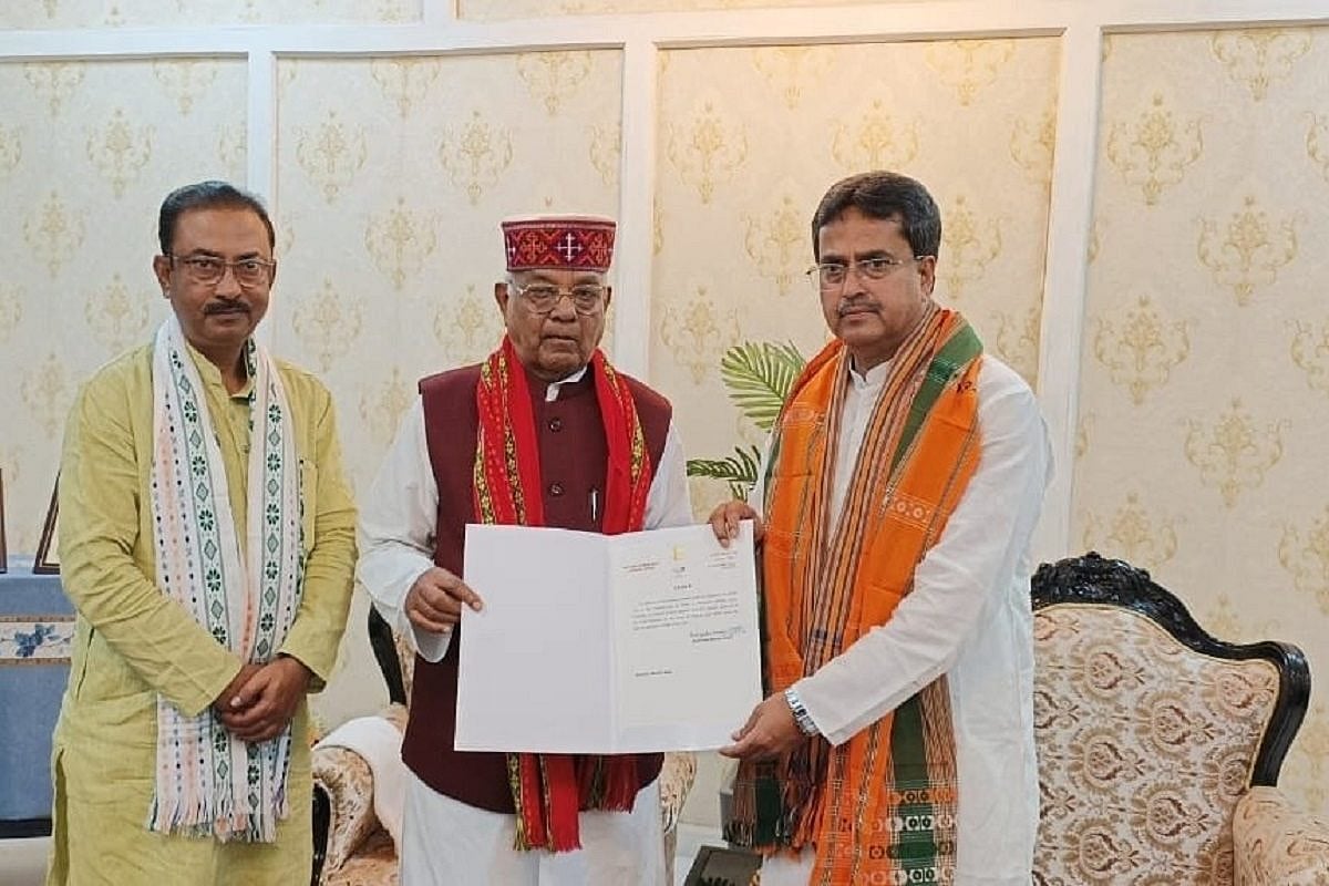Tripura: Manik Saha stakes claim to form BJP-led govt for second term