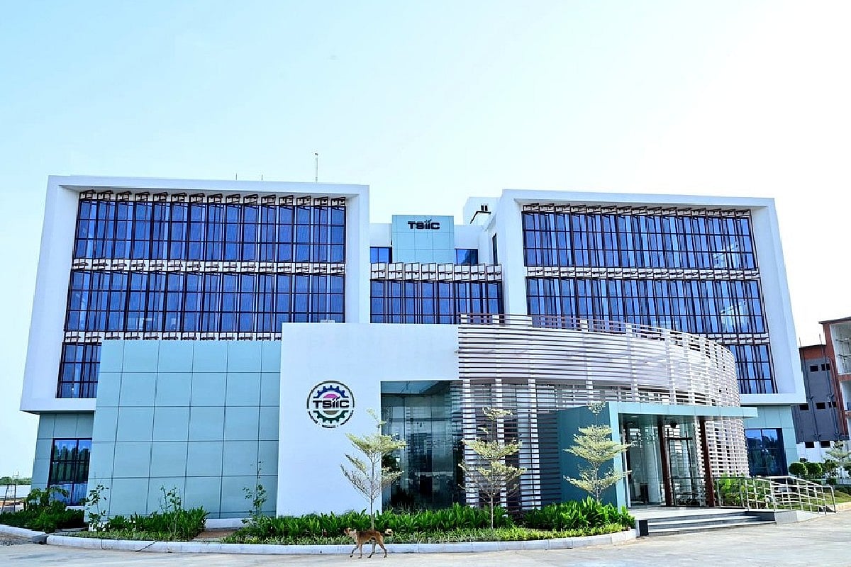 Telangana: KTR inaugurates new IT tower in Nizamabad