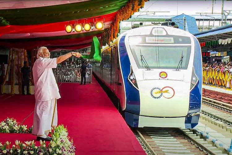 Expensive Vande Bharat flag-offs: Southern Railways spent Rs 2.6 crore