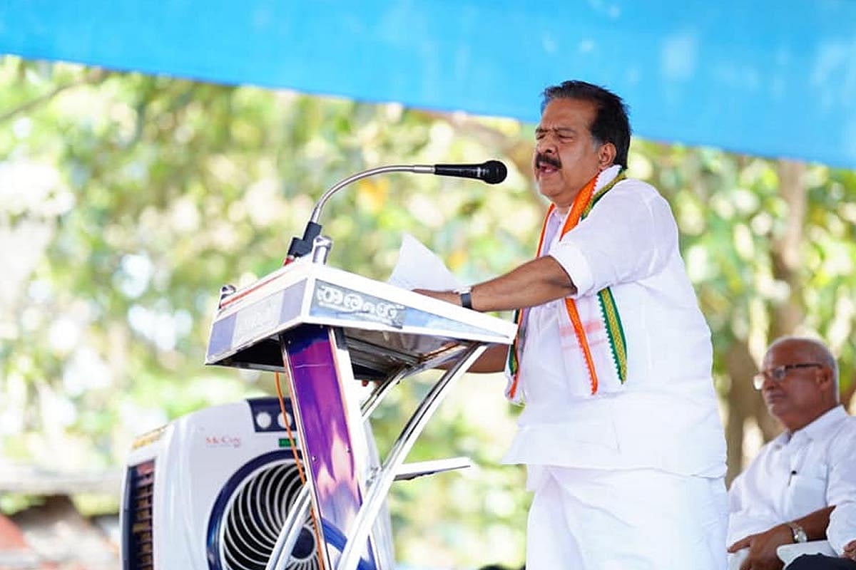 Chennithala alleges misuse of postal ballots, asks Kerala CEO to ensure ...