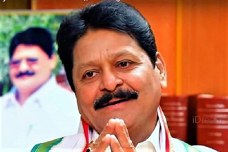 Congress leader Sarve Satyanarayana booked for ‘abusing’ a Telangana ...