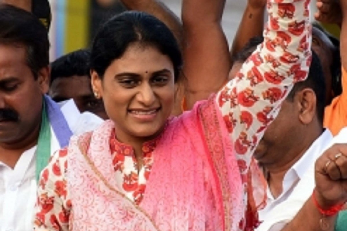 Will Rahul Gandhi’s tribute to YSR pave way for Sharmila’s entry to ...
