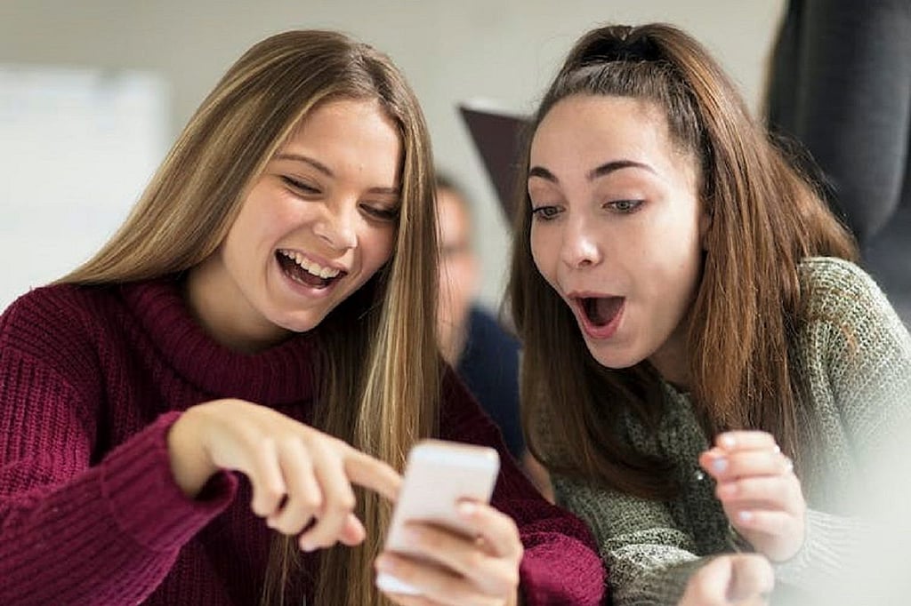 Do smartphones belong in classrooms? Four scholars weigh in