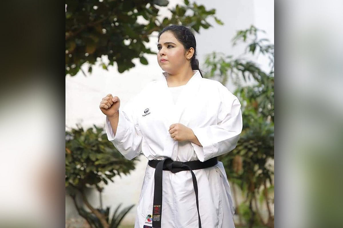 Hyderabad’s karate champion Syeda Falak takes political plunge, joins ...
