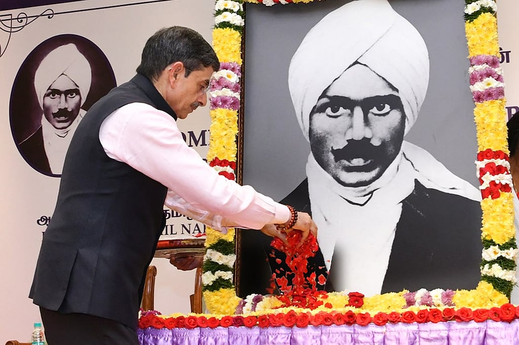 CM Stalin, Governor pay tribute to poet Bharathiyar on his birth ...