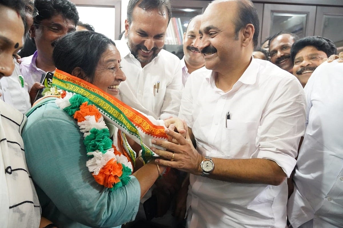 Congress’s Uma Thomas takes oath as UDF MLA in Kerala