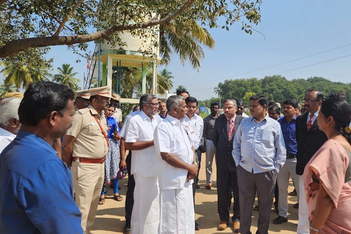 Vachathi violence: Madras High Court Judge P Velmurugan visits tribal ...