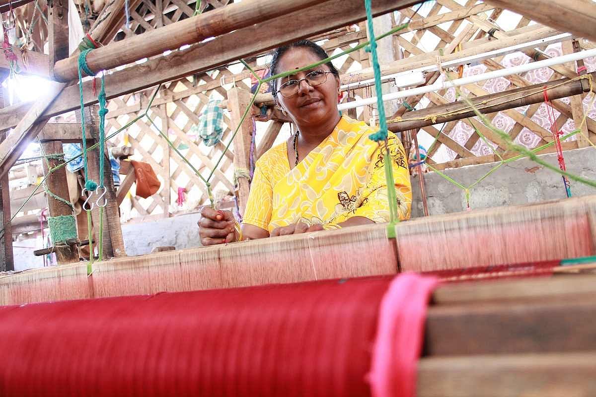 Go Swadeshi Online, a virtual exhibition to help artisans and weavers ...