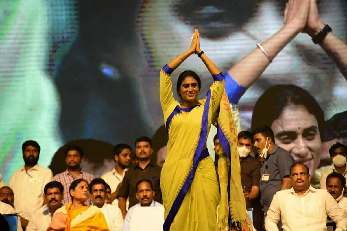 ‘YSR Telangana party’: YS Sharmila registers her political party