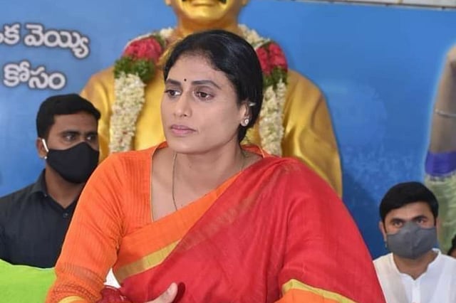 YS Sharmila to Lead Andhra Pradesh Congress, Set to Challenge Brother ...